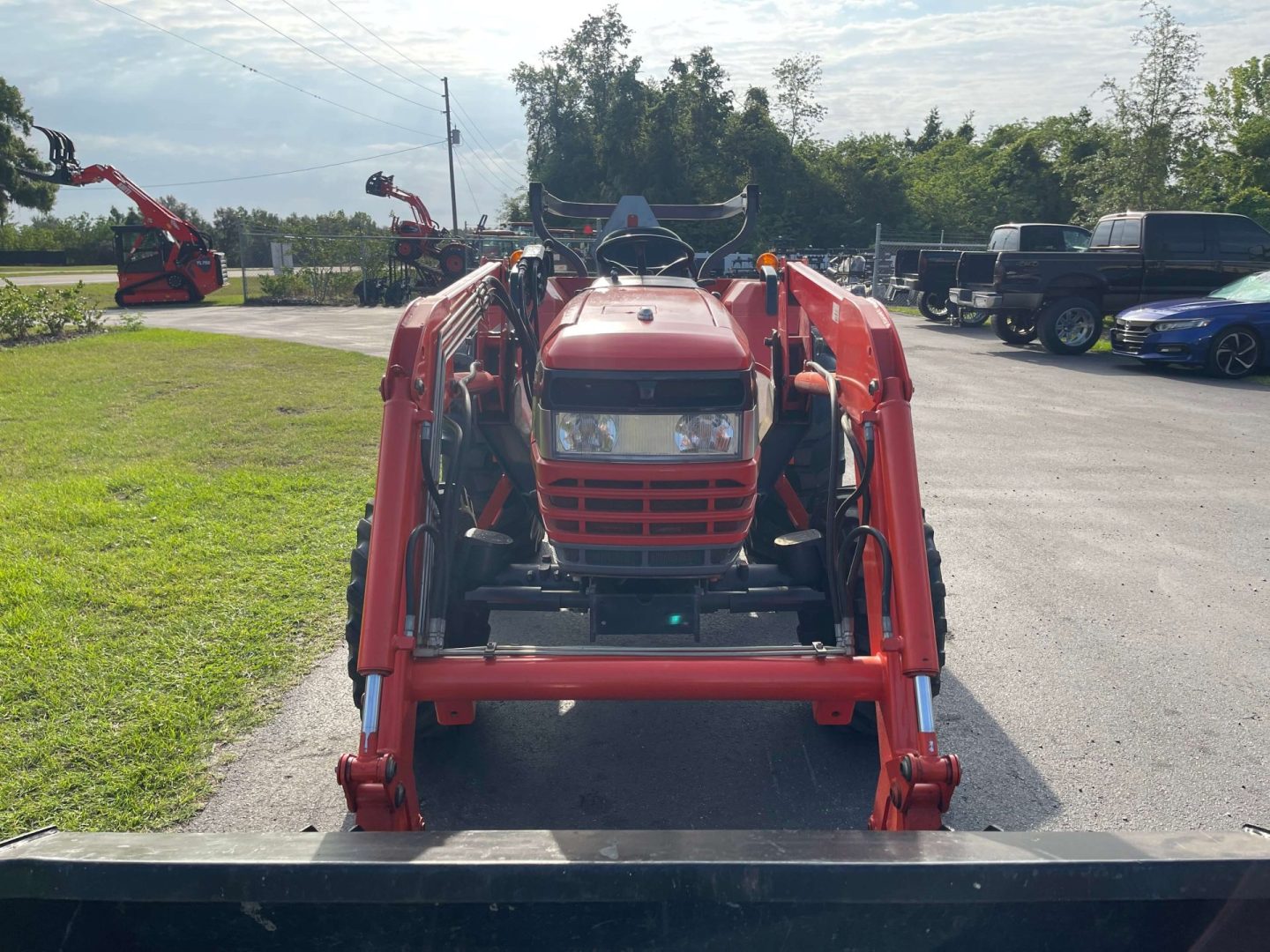 Used 2004 Kioti DK40 W/Loader – Connor Tractor